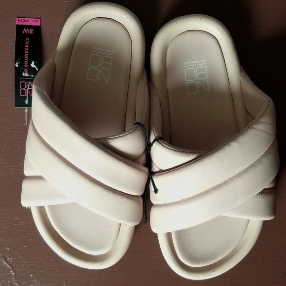 No Boundaries | Shoes | New Womans No Boundary Slippers | Poshmark